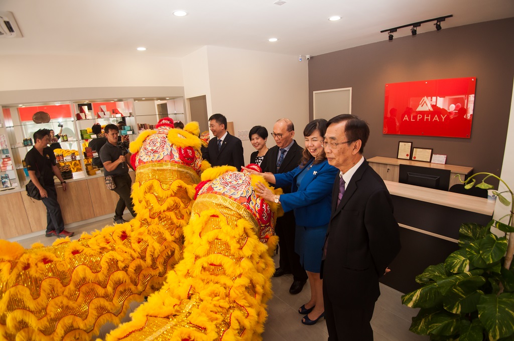 AlphayKK_N (25) – ALPHAY